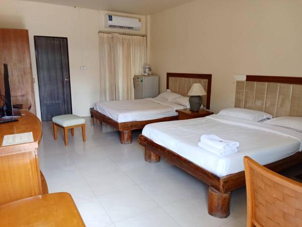 โรงแรมไทยงามพาเลซ - Wichian Buri District