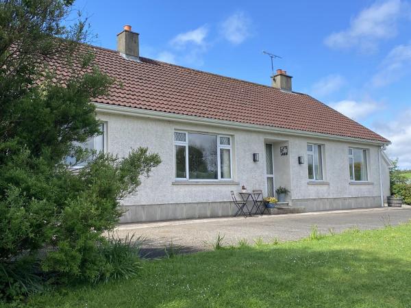 Betty's Farm Cottage - Fermanagh