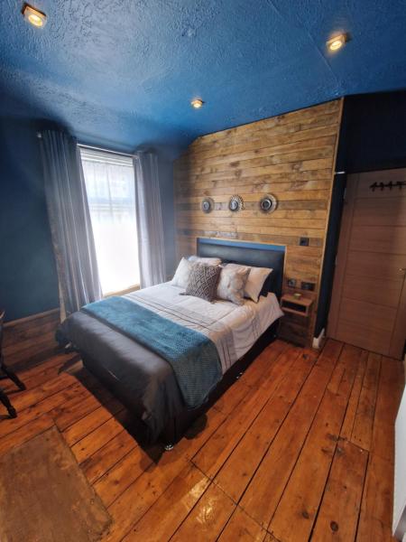 The Berrell - A Beautiful, Bijoux 2-bed, 1min Walk To Beach & 5min To Tower - Children From 11y, No Stag Or Hen - Blackpool