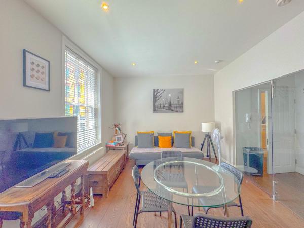 Pass The Keys Stylish 1 Bed Soho Flat - Primrose Hill - London