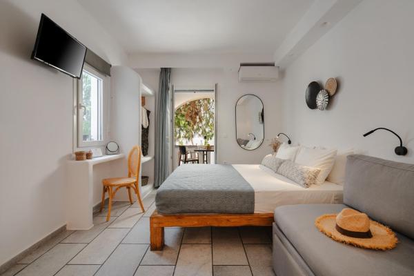 Sea View Apartments & Studios - Naxos