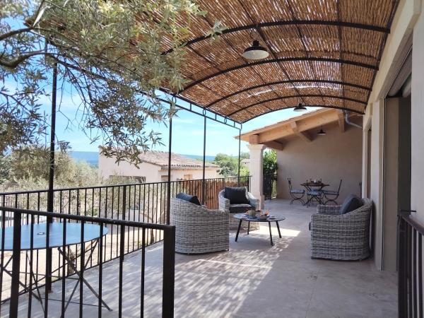 Villa Un Dimanche En Provence, Avec Piscine Privée & Vue - Joucas