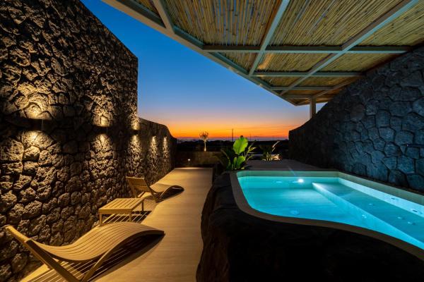 Mperes Villas - Santorini