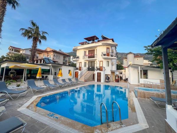 Paddys Apartments Ovacık - Ölüdeniz