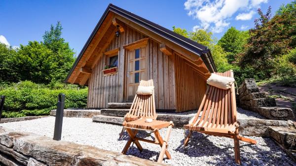 Glamping Avantura- A Natural Getaway By The Kolpa River - Slovenia