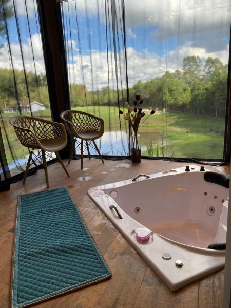 Cabana Romântica Com Hidro - Campo Largo