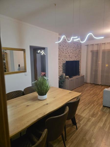 Mm Apartamento Compartilhado Quarto Privado - Coimbre, Portugal