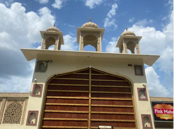 Pink Mahal Hotel & Resort - Chomu