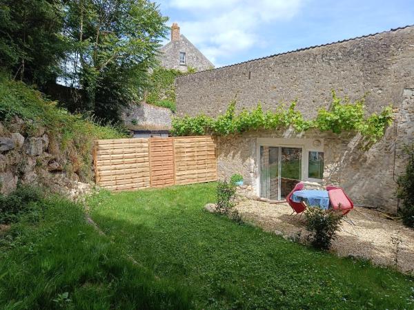 Logement Entier Dans Village Calme - Étampes