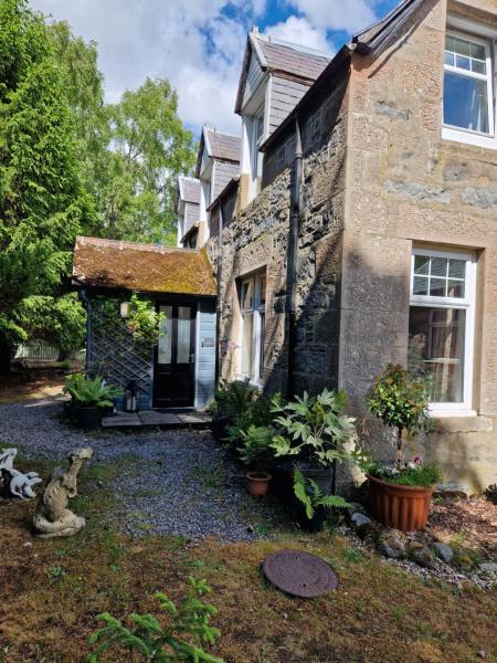 Eagle View Guest House - Kingussie