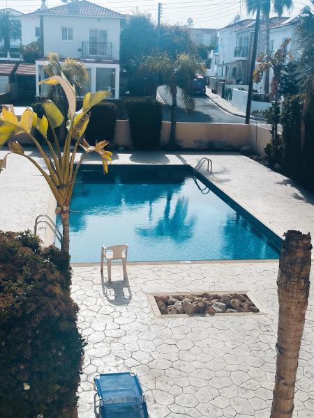 3 Bedroom Affordable Apartment In Oroklini With Communal Pool - Larnaca