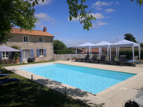 Cha16 - Nanteuil En Vallee - Touchbaudrand - Charente