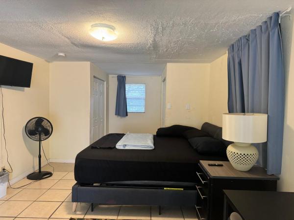 Alam Shikdar - Tampa, FL