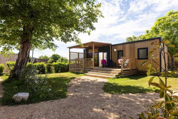 Camping 4 éToiles - Piscine - Eeicab - Lot