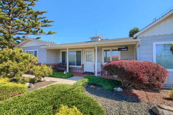 Park Hill Beach House - Cambria, CA