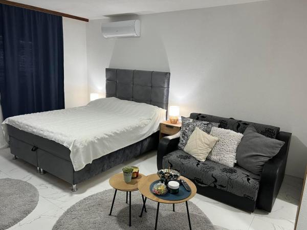 Garden Lux Grujic Apartmani - Lukovo