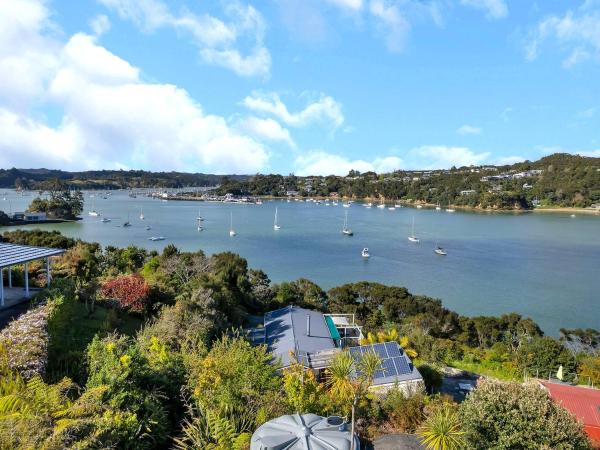 Okiato Views- New Listing Promo - Russell