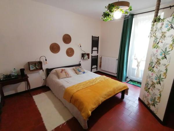 Chambre D'hôtes 2 - Exotique - Un Refuge à Cachen - Saint-Avit