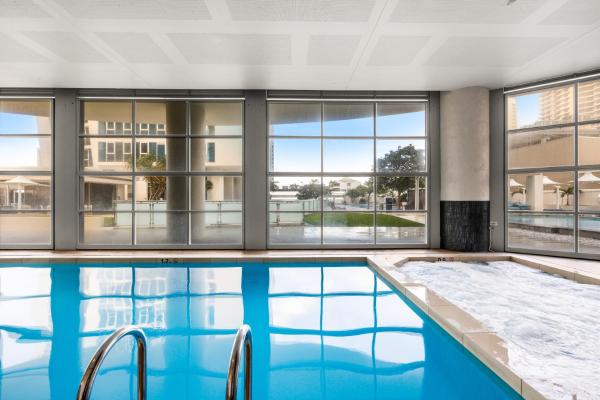 Stylish Private Vogue Themed Apartment 5 Star Amenities In Hilton - Gold Coast