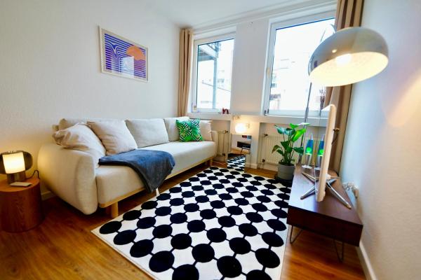 Modern Apartment In Lively & Trendy Belgian Quarter, Cologne - Cologne
