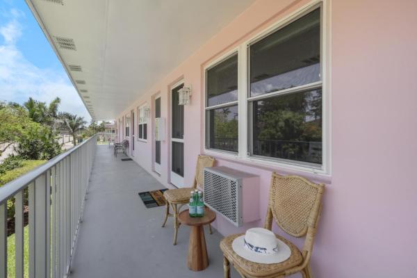 Tempting Second Floor Unit Located In Seabreeze South - Marco Island, FL