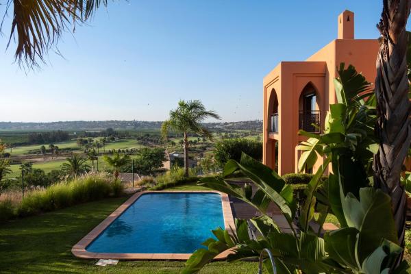Apartamento Com 2 Quartos E Mezzanine - Albufeira