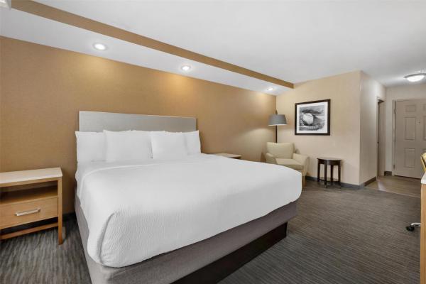 Best Western Cooperstown - 