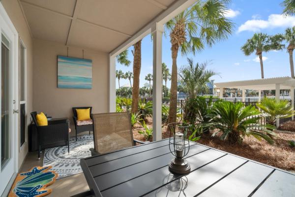 Grand Caribbean East Poolside Palms - Perdido Key, FL