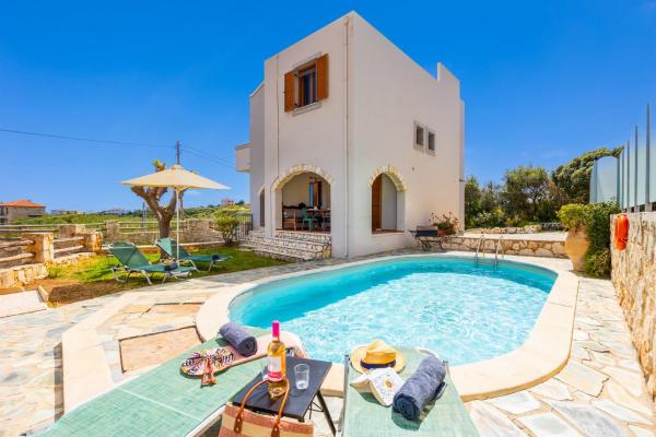 Villa Stratos - Two Bedroom Villa, Sleeps 5 - Crete