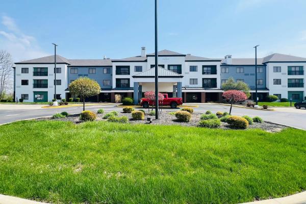 Country Inn & Suites By Radisson, Columbus-edinburgh - Columbus, IN
