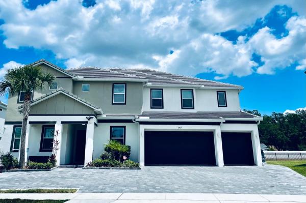 Deluxe Themed Private Rooms - Ensuite Bath & Pool Access By Casa Da Jura - Kissimmee, FL