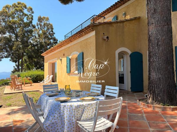 Villa Provençale 8 Personnes Vue Mer Avec Jardin à 150 M De La Plage Du Rayol - Le Lavandou