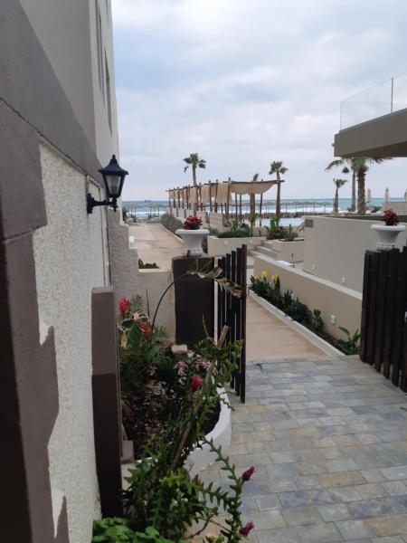 Chrispa's House Beachfront Bliss & Stunning Views 50m From The Beach - Crete