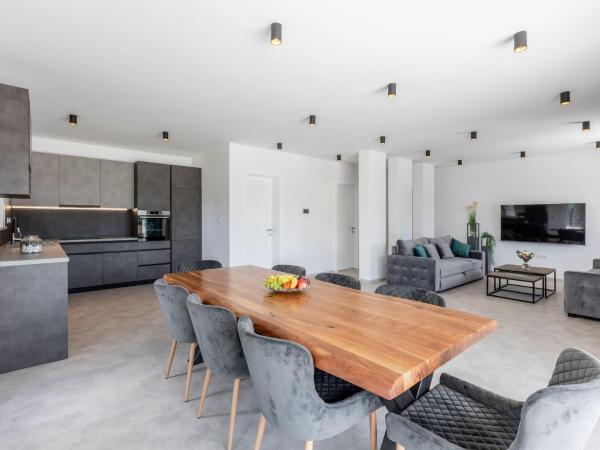 Villa Bonce - Five Bedroom Villa With Private Swimming Pool - Split