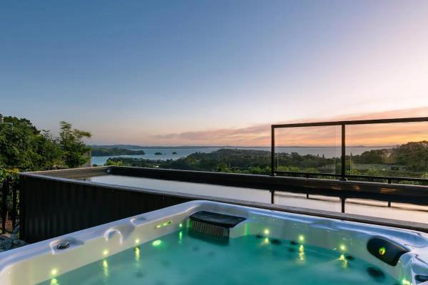 Palm Springs By Waiheke Pure - Waiheke Island