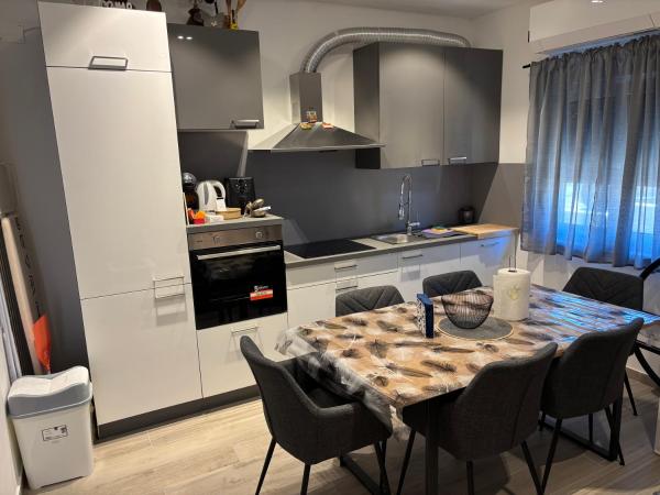 Apartments Pod Vrsak - Pirovac