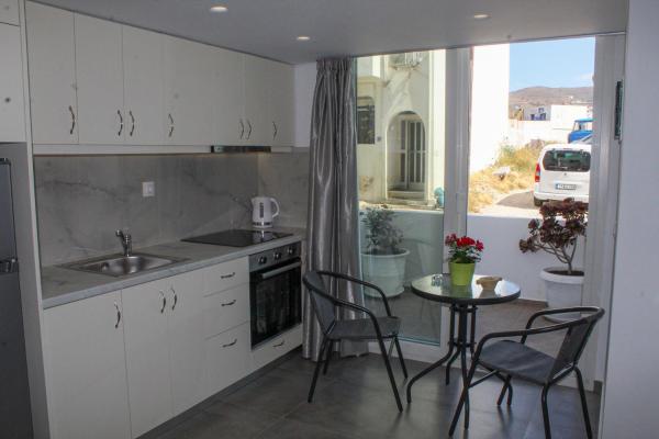 Rita's Apartments - Cyclades