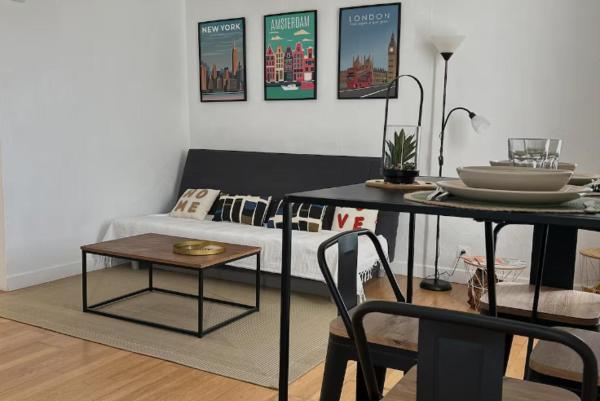Le Bara - Appartement Proche Des Grands Buffets Et Des Halles - Peyriac-de-Mer