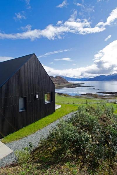 25a Camuscross - Skye