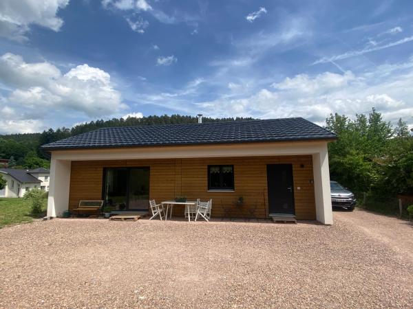 Coquette Maison Neuve De Plain Pied Au Cœur Des Hautes Vosges, - Remiremont