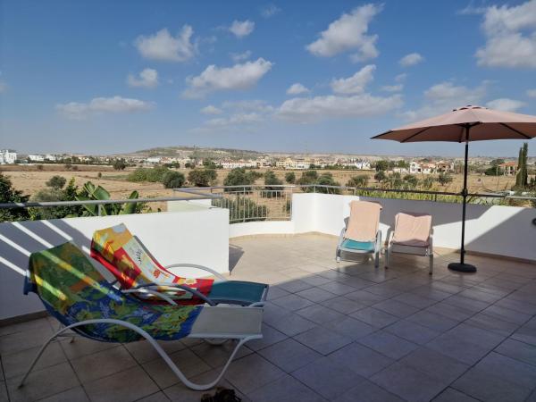 Beautiful Modern ,Apartment In Larnaca Area, Stunning Terrace Area & Wifi, Pools - Cyprus