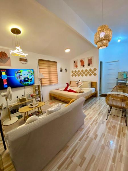 Olango Island - S&e-2 Tiny Guest House Fully Furnished With Hot Shower, Washer, Wi-fi, Netflix & King-size Bed - Filipinas