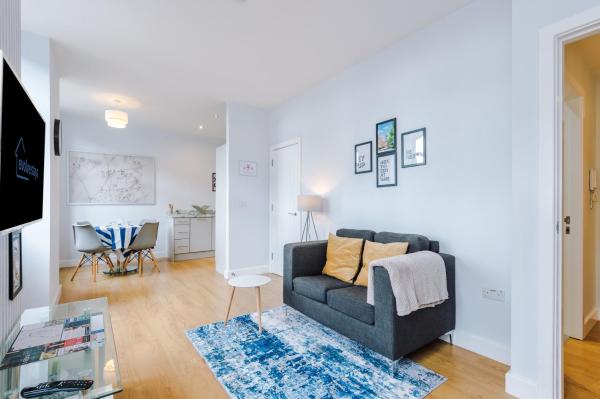 Stylish 1br Parking & Kitchen Victoria Riverside - Leeds