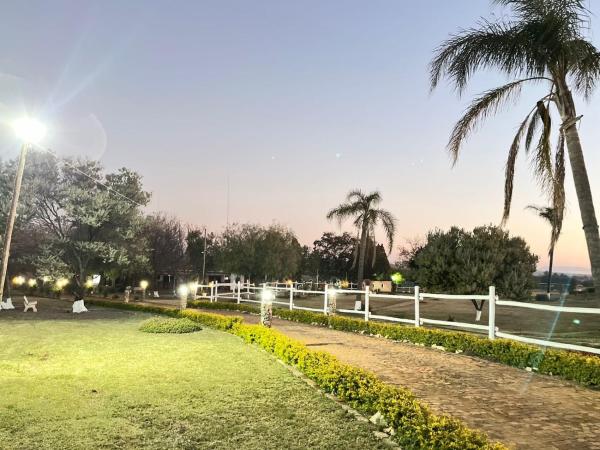 Remi's B & B And Spa - Soshanguve