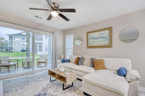 2 Bedroom Golf Course Oasis At River Oaks - Garden City, SC