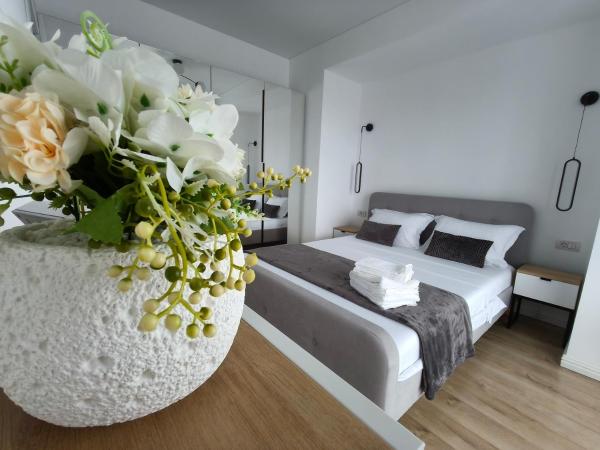 Nova Suite's 1 - Constanța