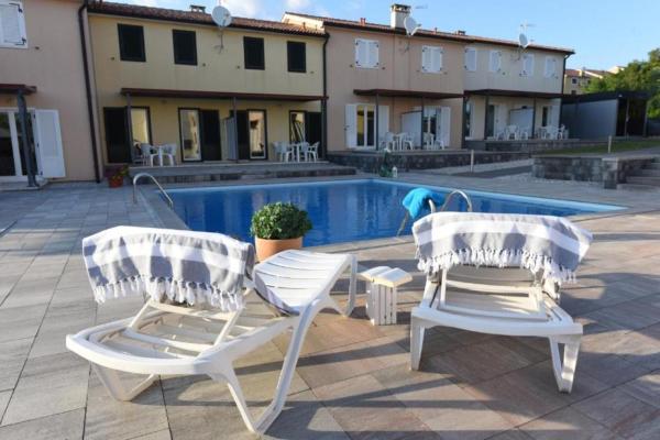 Velura Apartments - Novigrad