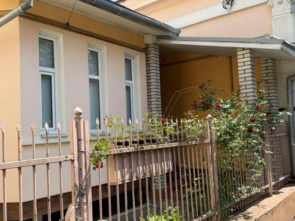 Затишний Дім - Chernivtsi