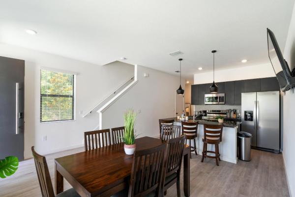 Brand New Townhouse, Min From Disney - United States