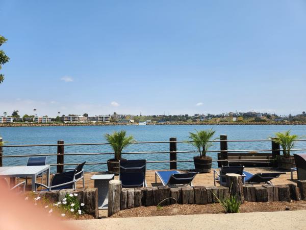 2 Bedroom Marina Apartment - Venice Beach